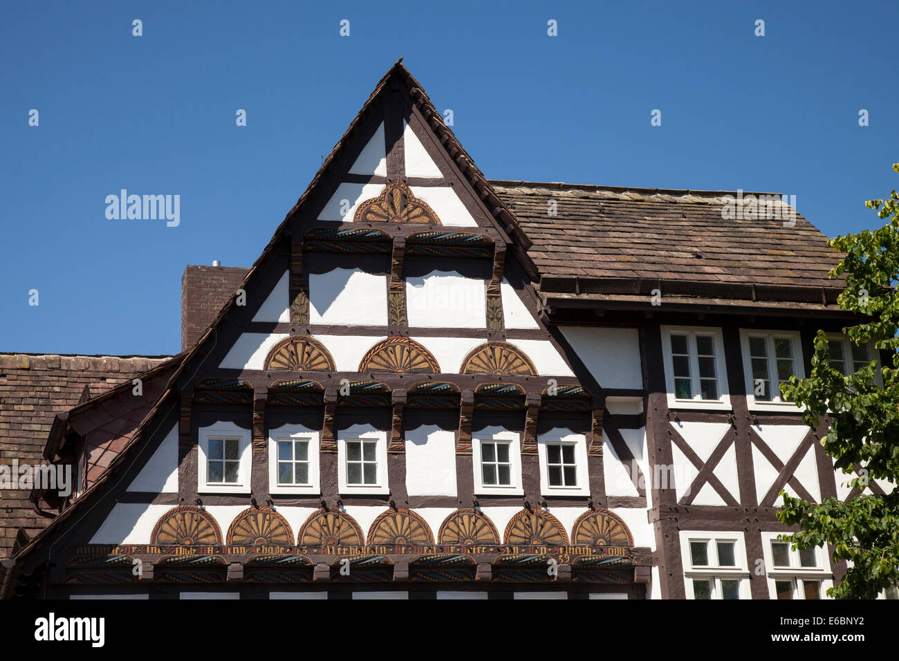Gable with decorations, half-timbered house, registrar's office, Höxter ...