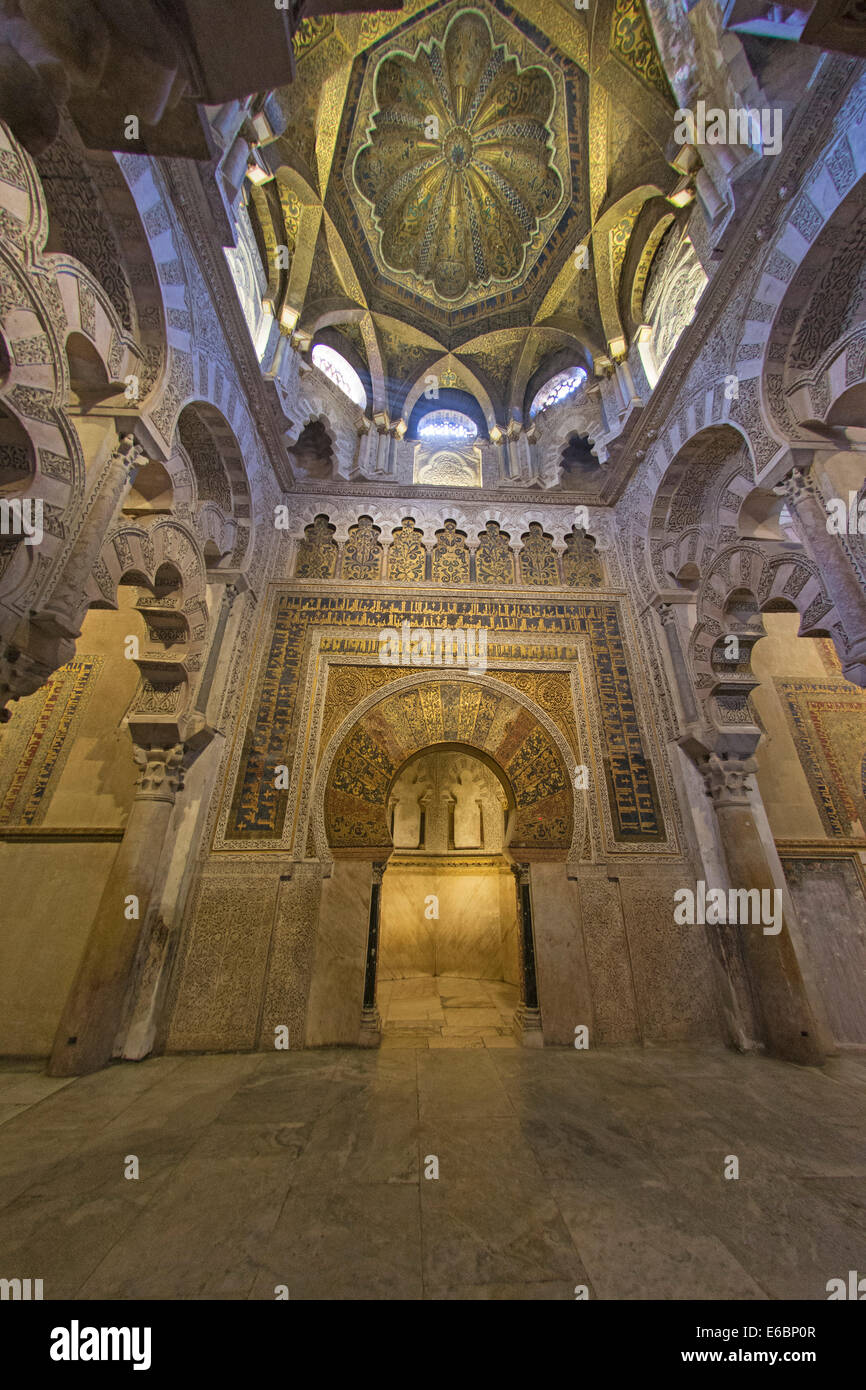 Mihrab, Interior of the The Mosque-Cathedral of Cordoba, Cordoba, Spain ...