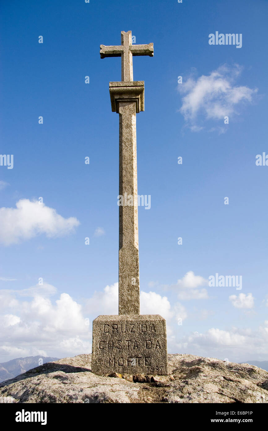 Pilgrims way cross at Finisterre in Galicia coast Stock Photo - Alamy