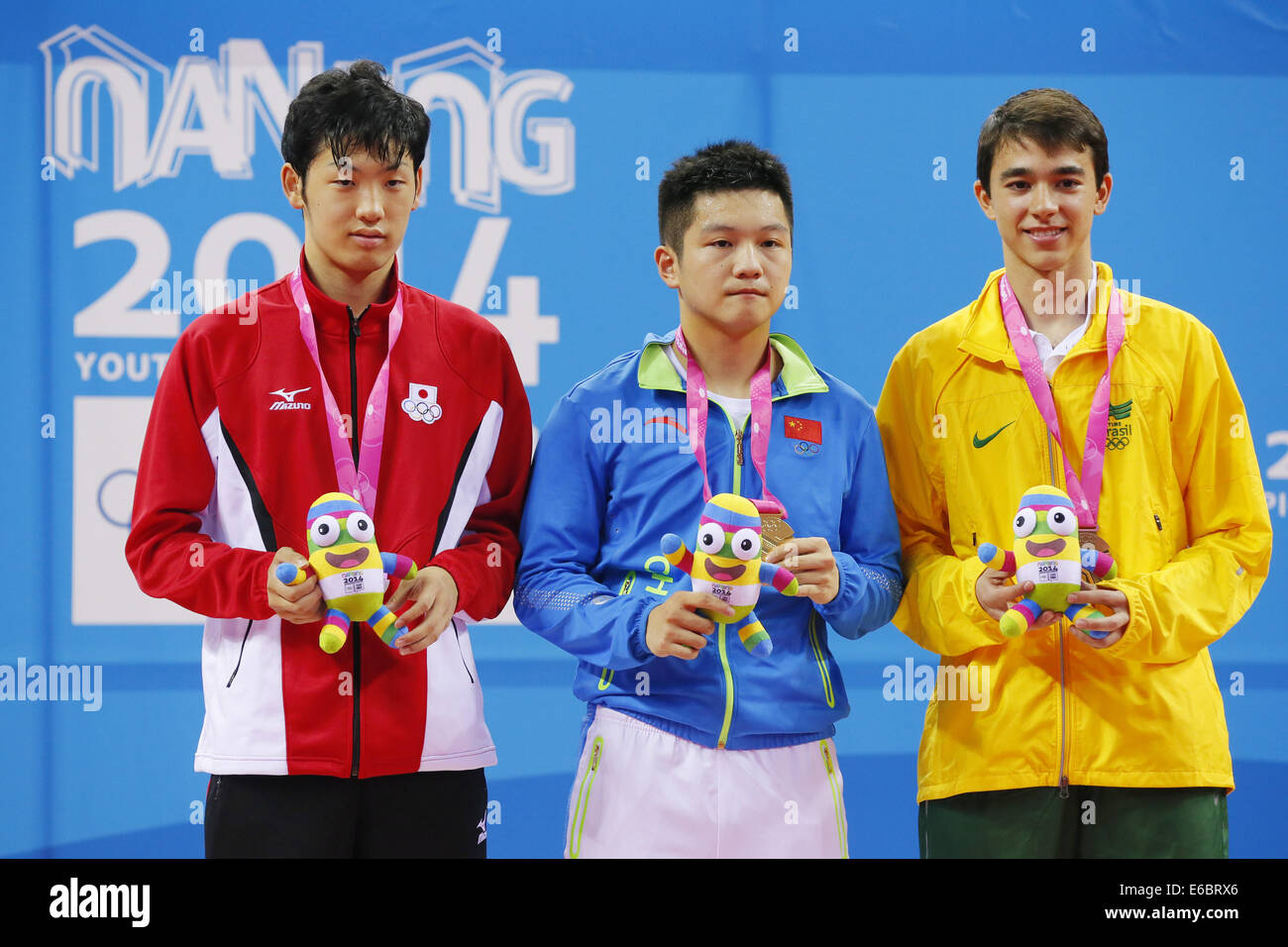 Nanjing, China. 20th Aug, 2014. (L-R) Yuto Muramatsu (JPN), Fan ...