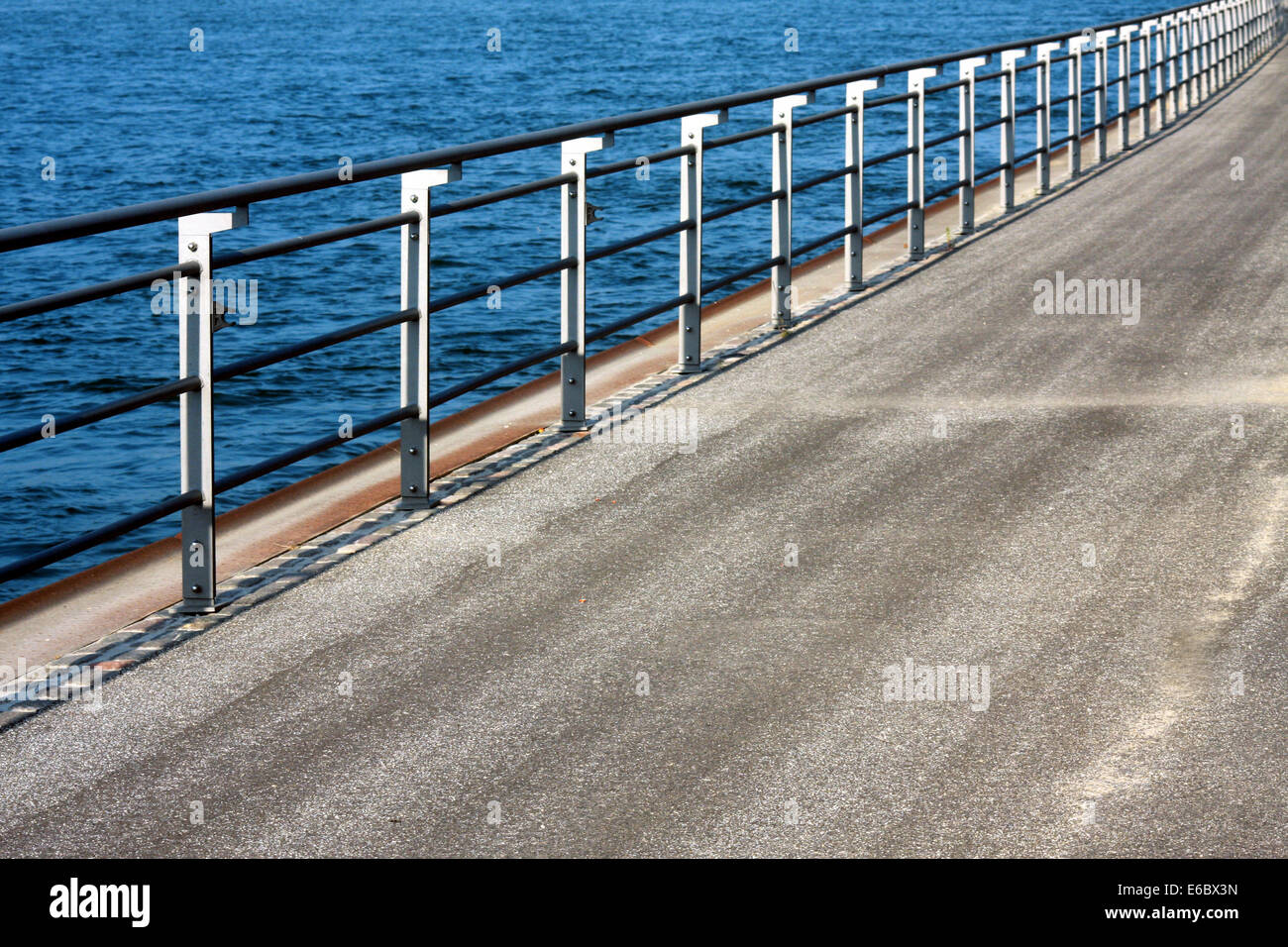 Handrails Bridge High Resolution Stock Photography and Images - Alamy