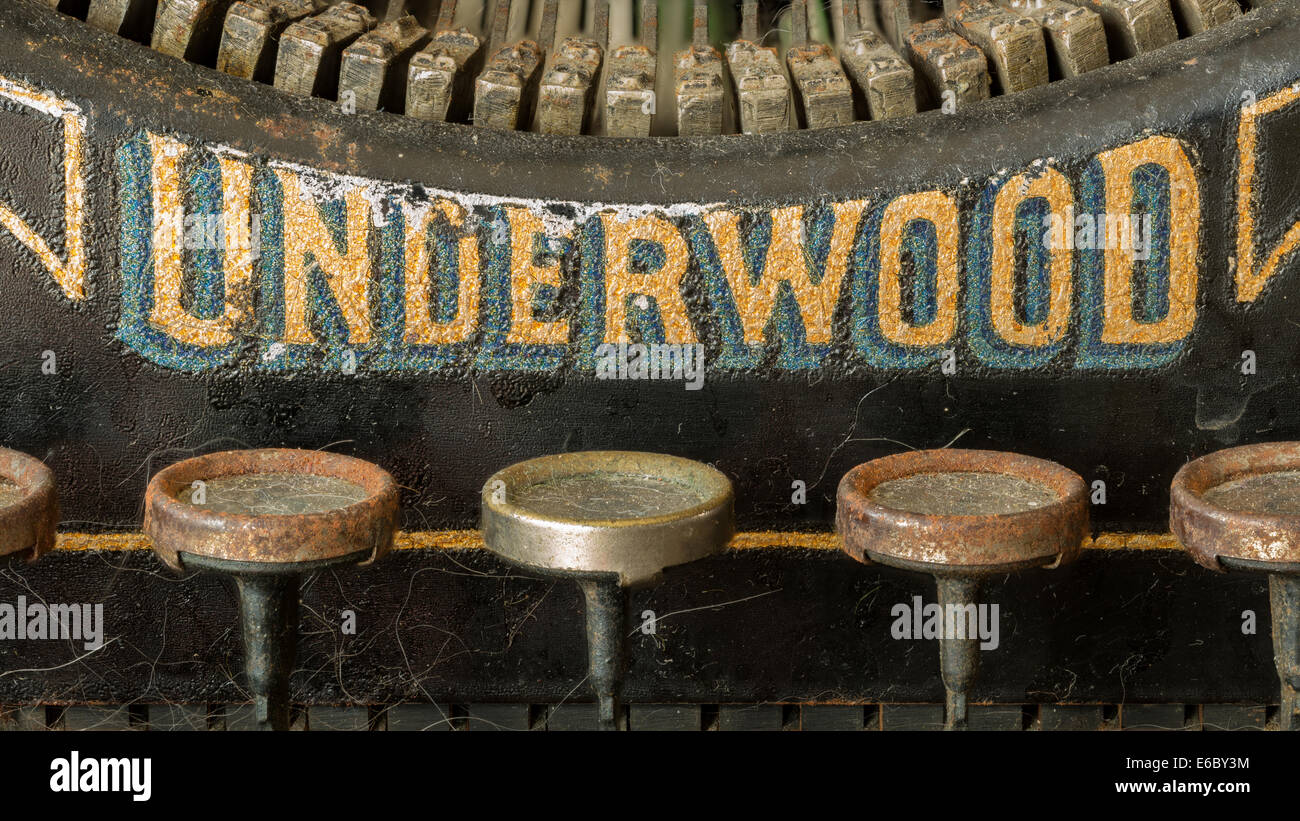 Underwood typewriter hi-res stock photography and images - Alamy