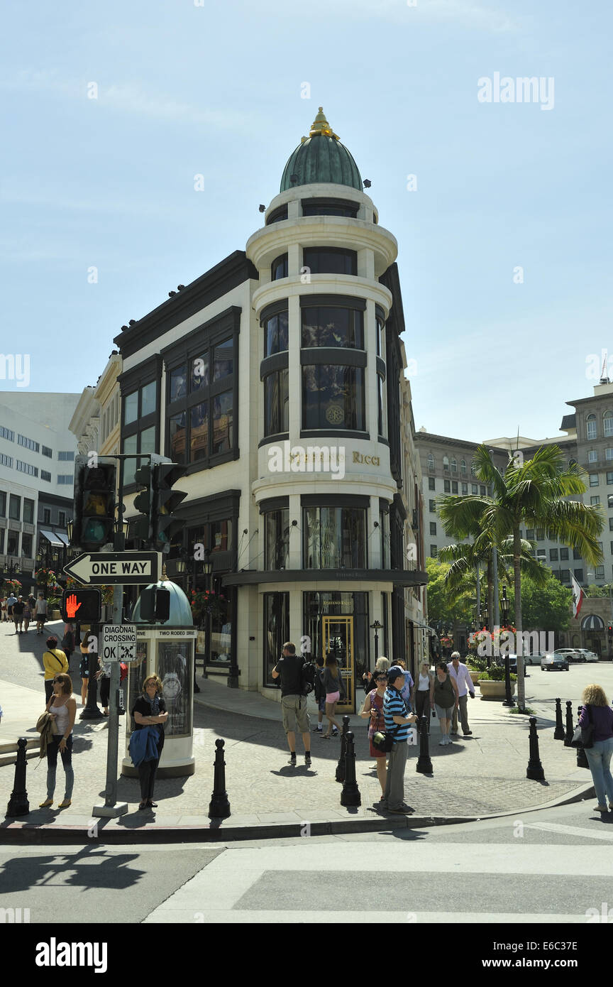 Rodeo drive beverly hills hi-res stock photography and images - Alamy