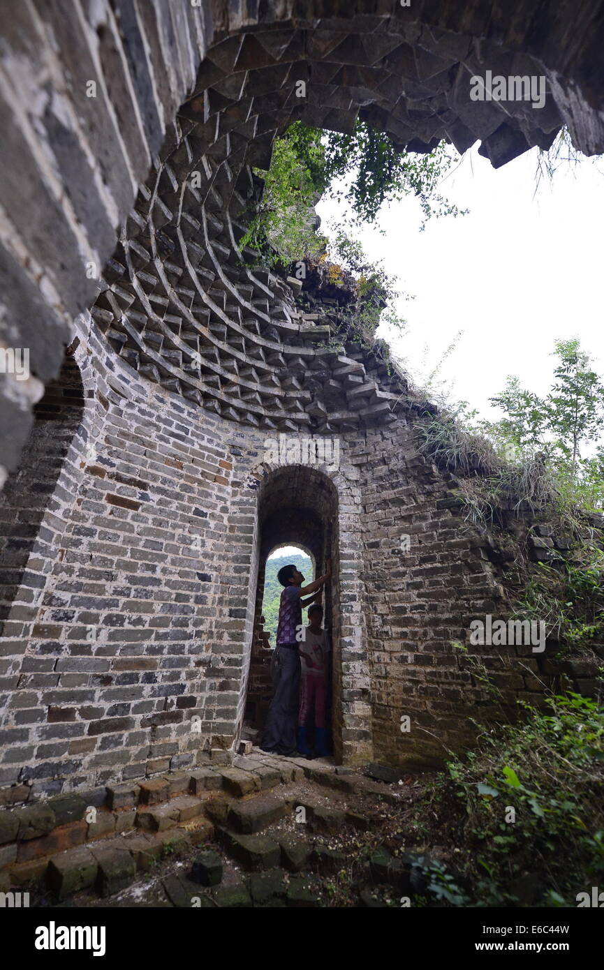 Planned structure hi-res stock photography and images - Alamy