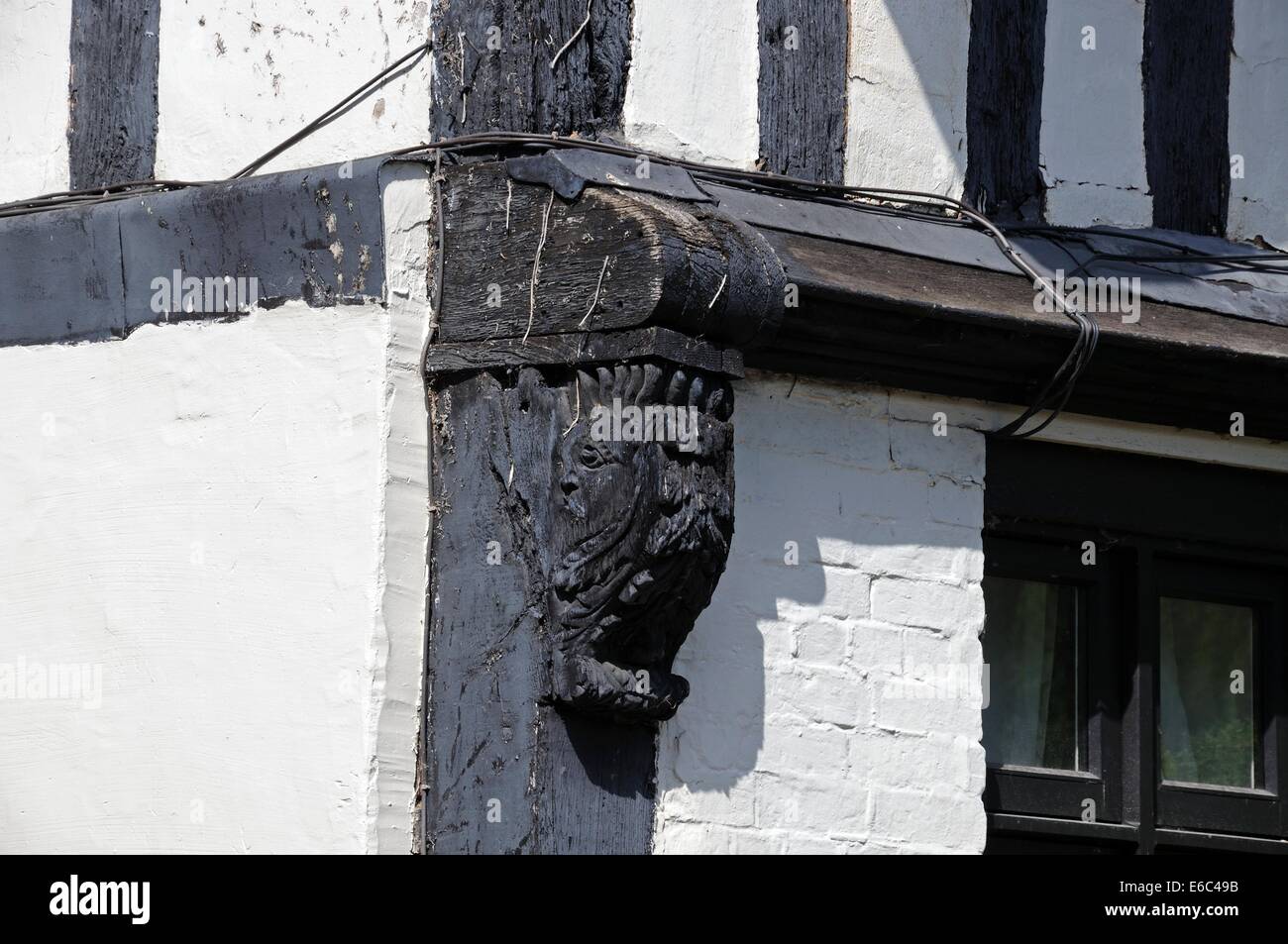 Wooden beam detail england hi-res stock photography and images - Alamy