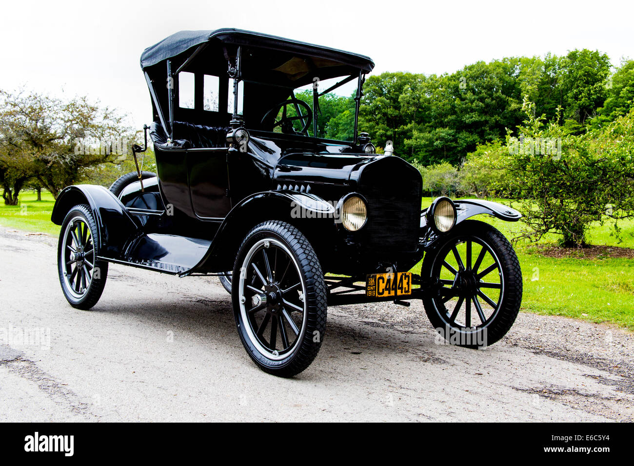 1919 Ford Model T Runabout on pavement Stock Photo - Alamy