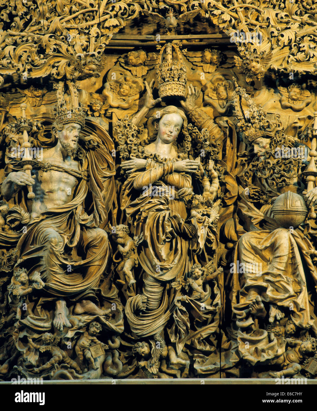 Schnitzaltar im Muenster St. Stephan von Meister H.L., eventuell Hans ...