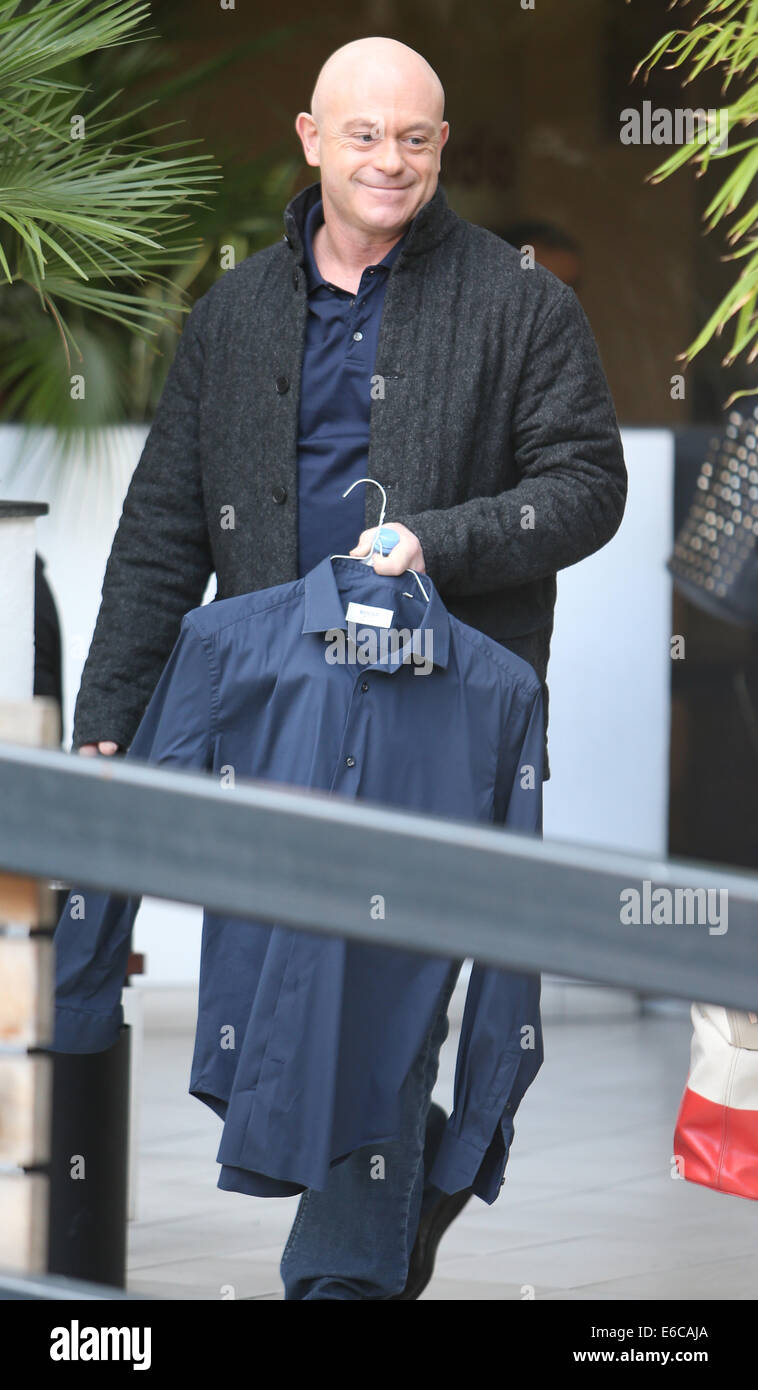 Ross Kemp outside the ITV Studios Featuring: Ross Kemp Where: London ...
