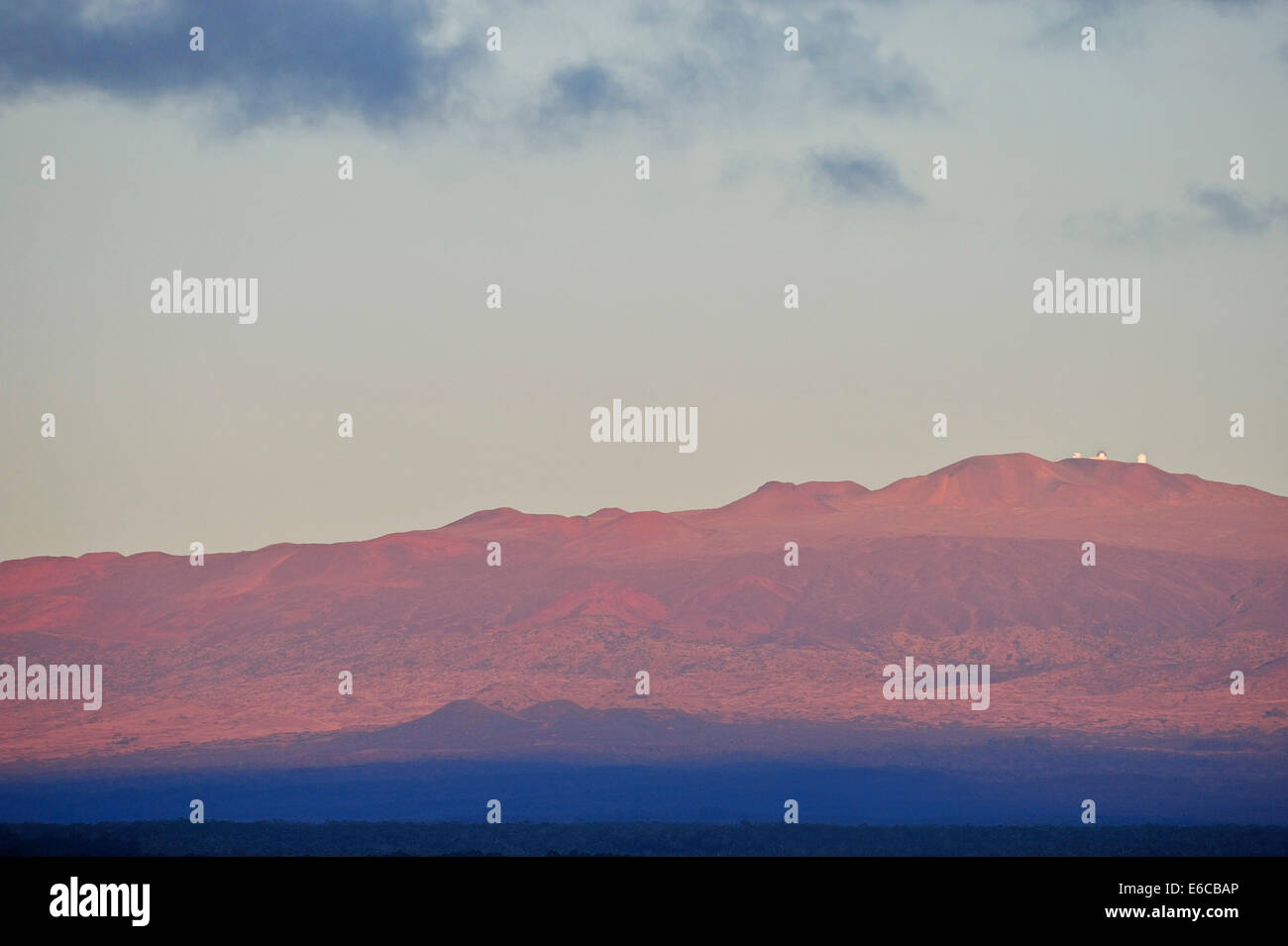 Mauna Kea volcano at sunrise from Hilo, Big Island, Hawaii Islands, USA ...