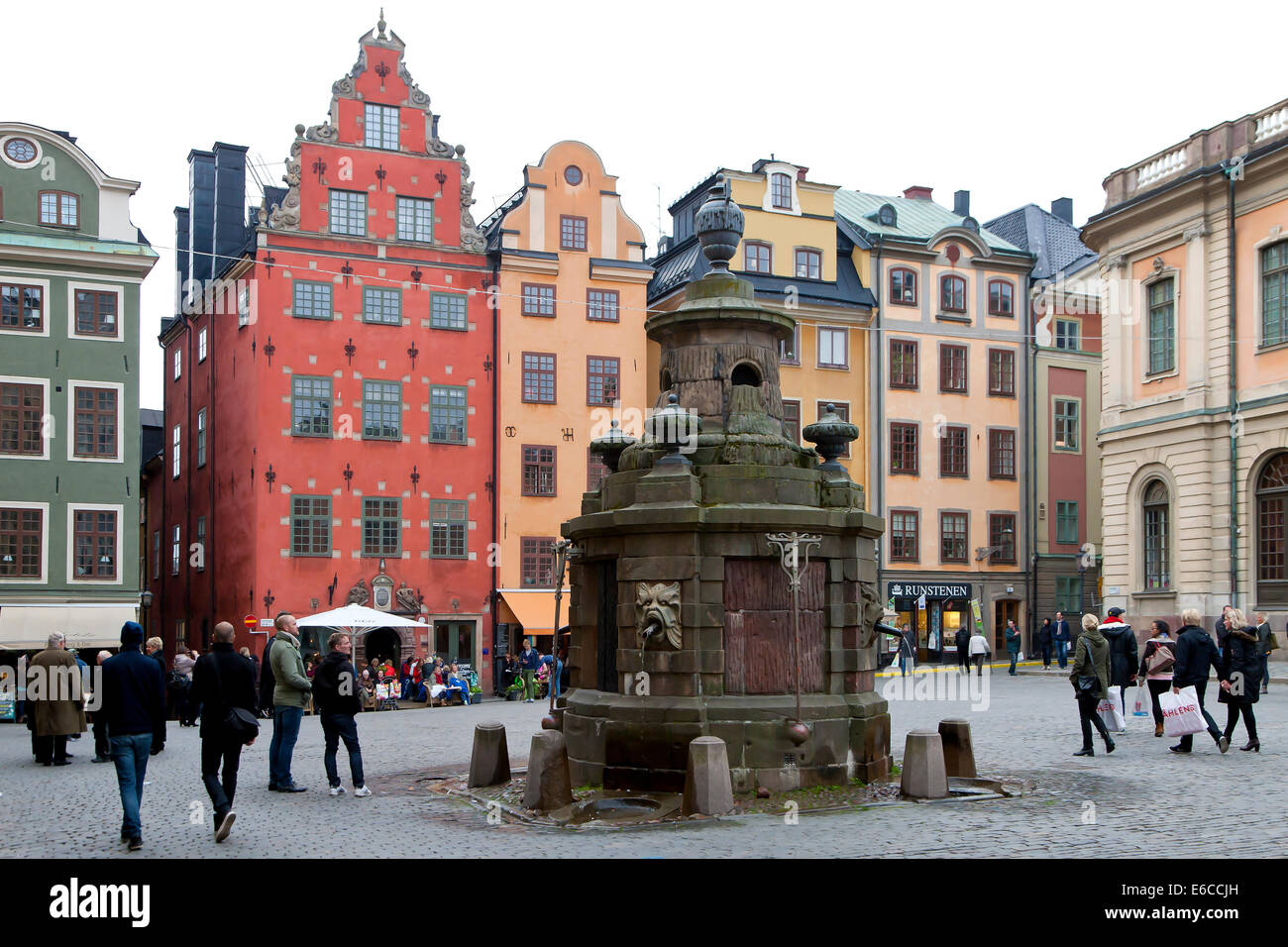 Old public buildings hi-res stock photography and images - Alamy