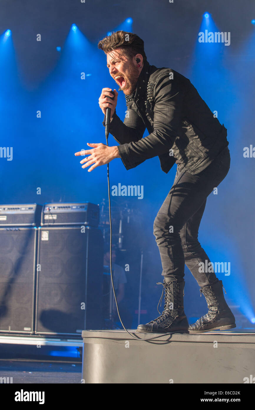 Davey havok hi-res stock photography and images - Alamy
