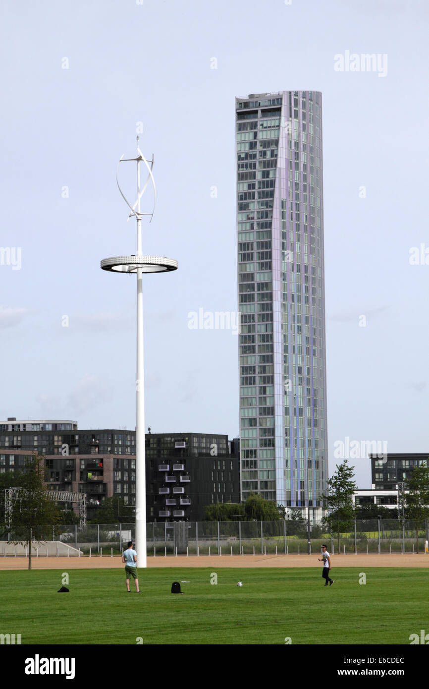 Residential tower stratford hi-res stock photography and images - Alamy