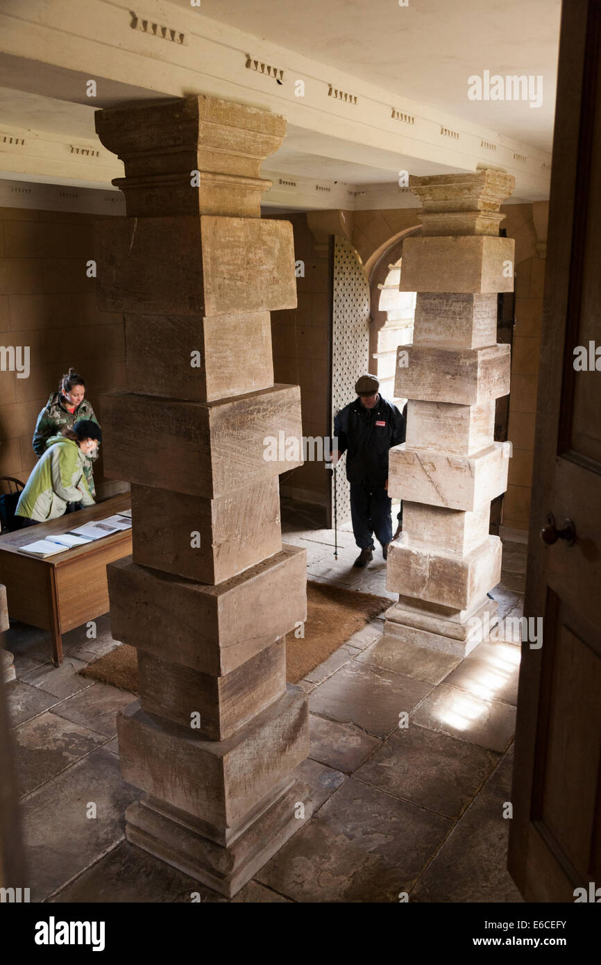 Lyme park interior cheshire hi-res stock photography and images - Alamy