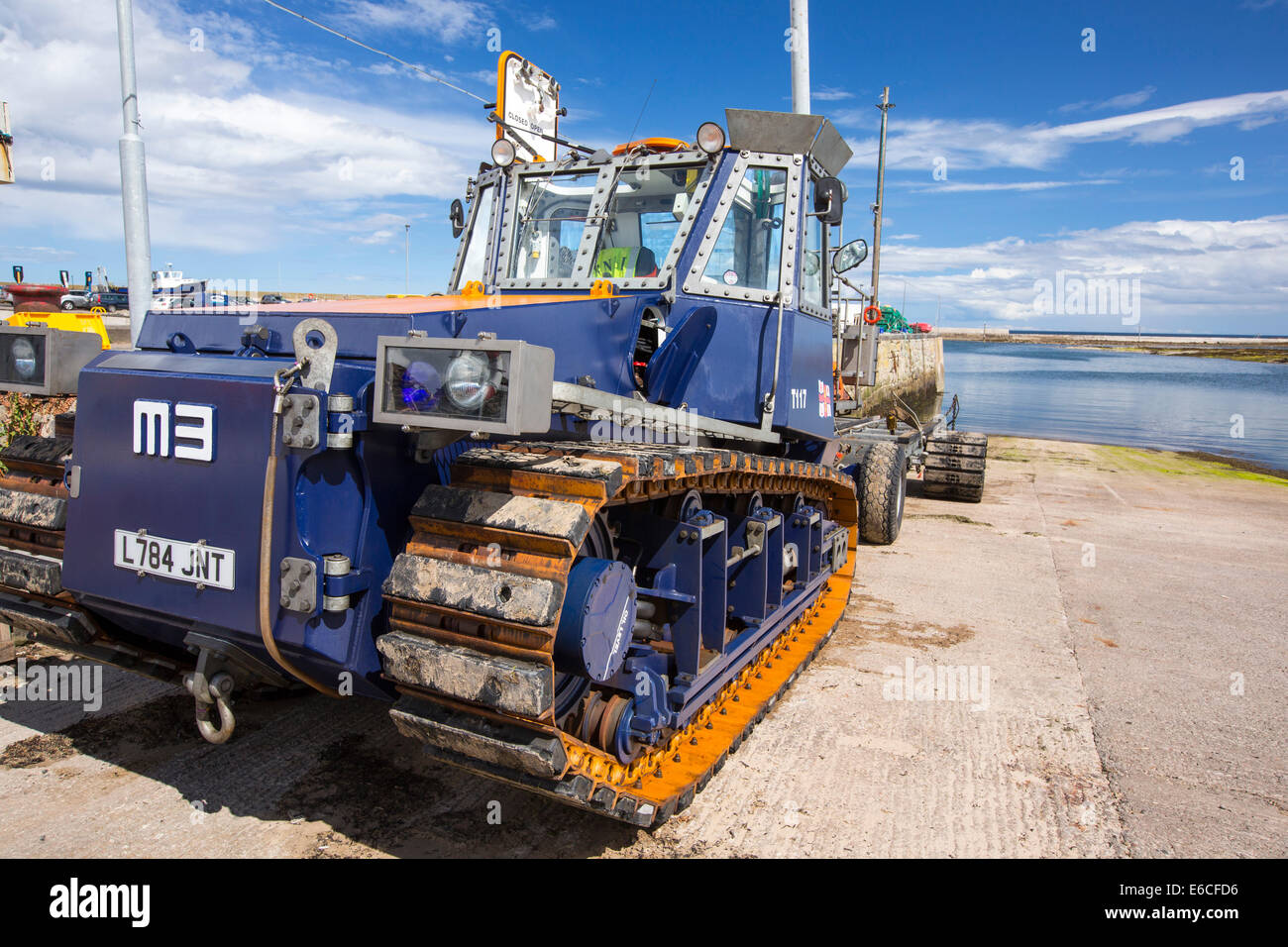 Lifeboat launch hi-res stock photography and images - Alamy