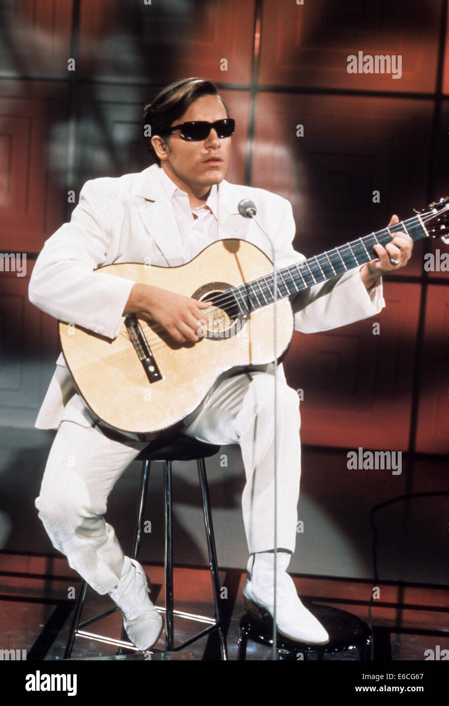 JOSE FELICIANO Puerto Rican singer in 1969 Stock Photo - Alamy
