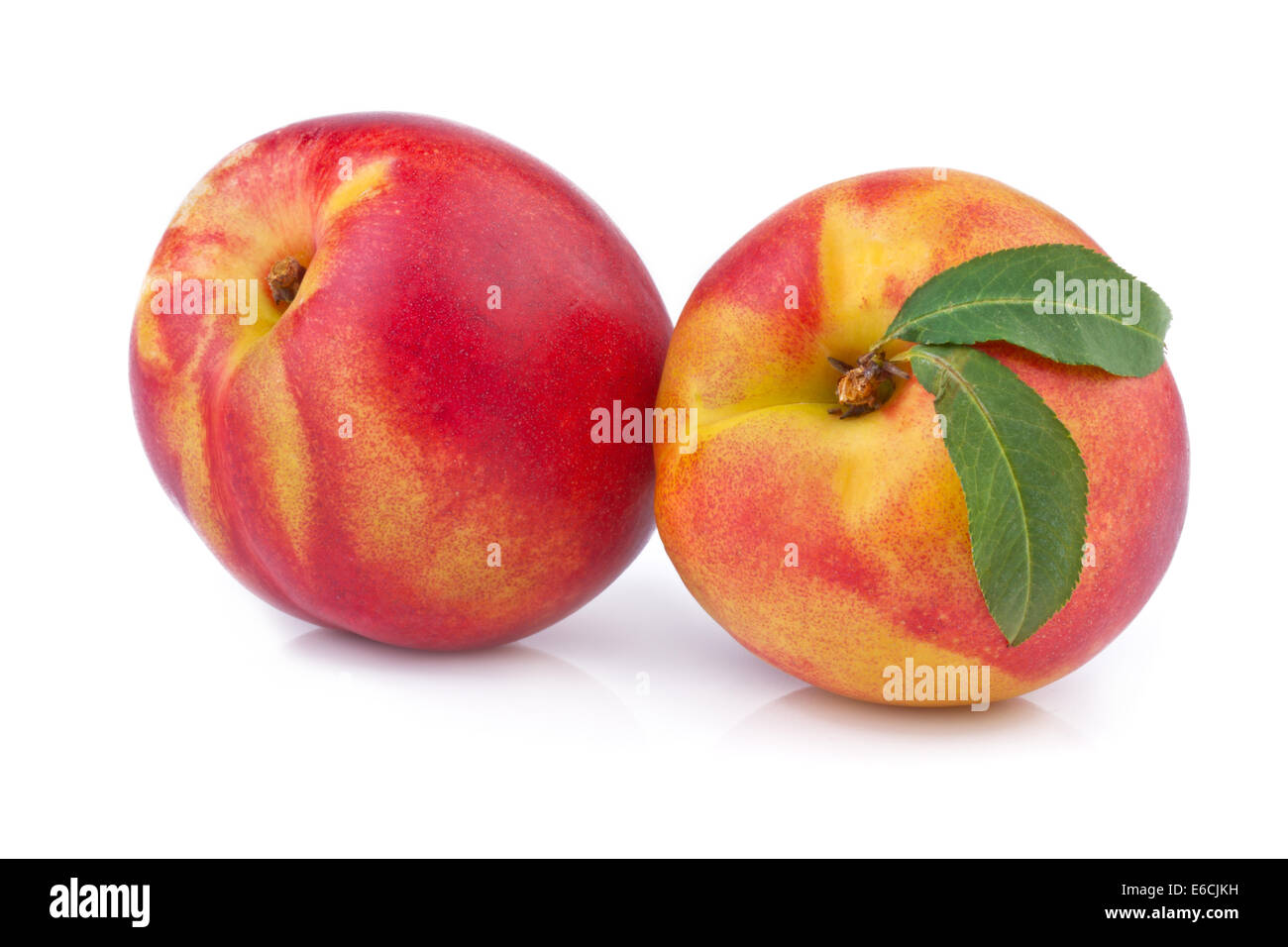 peach or nectarine isolated on white Stock Photo - Alamy