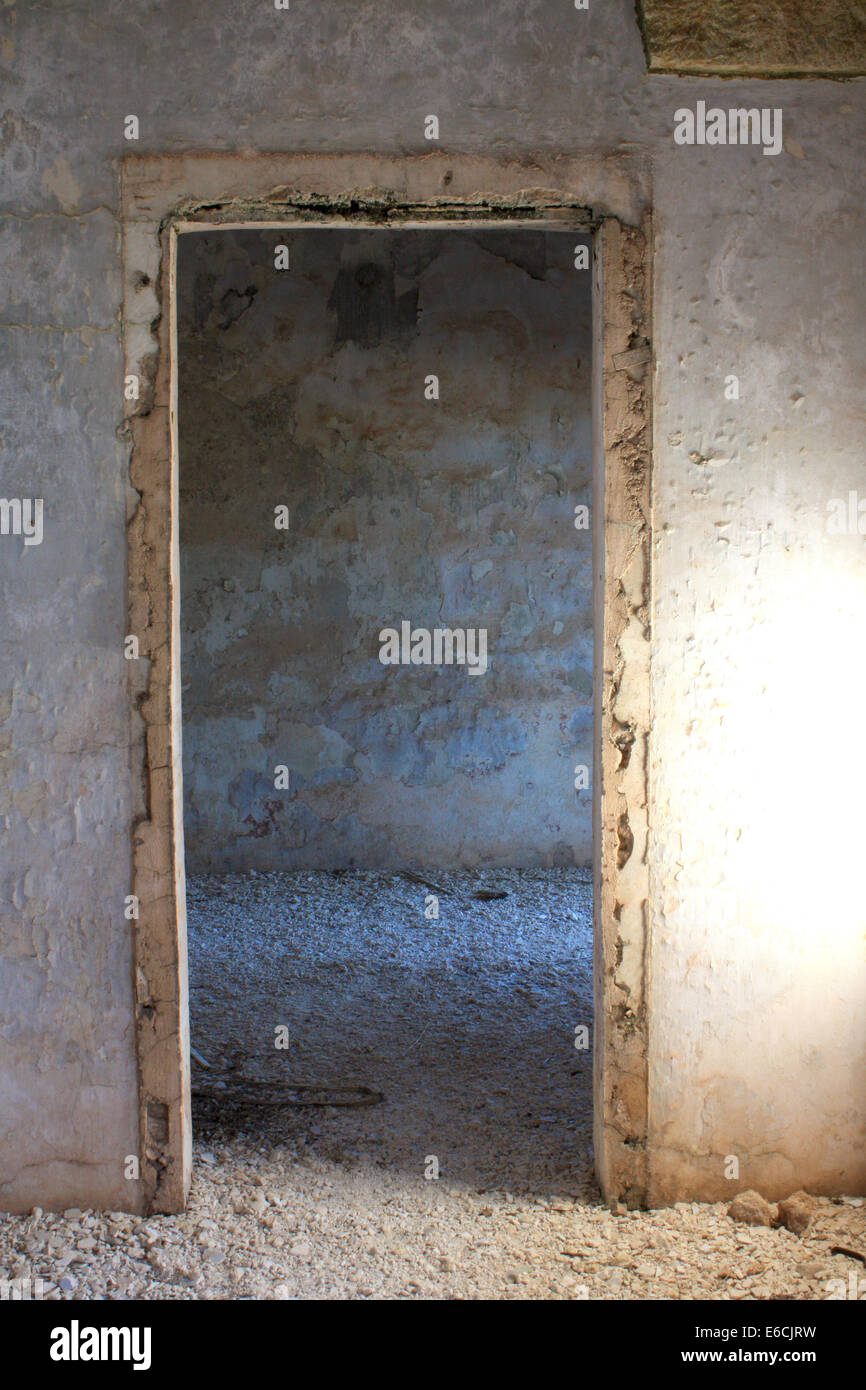 Element with door hi-res stock photography and images - Alamy