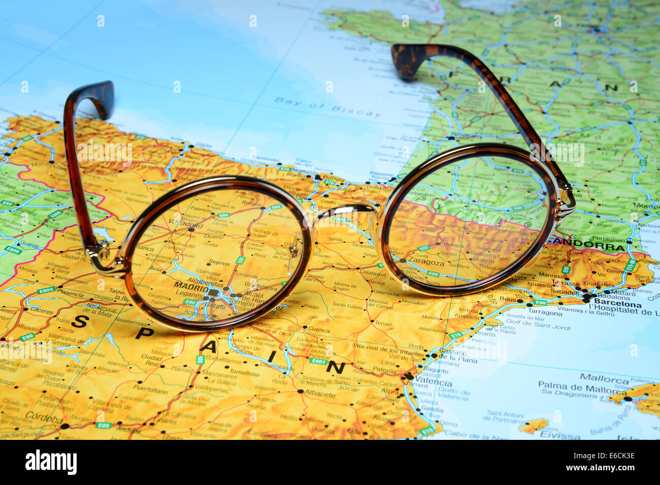 Madrid tourist map hi-res stock photography and images - Alamy