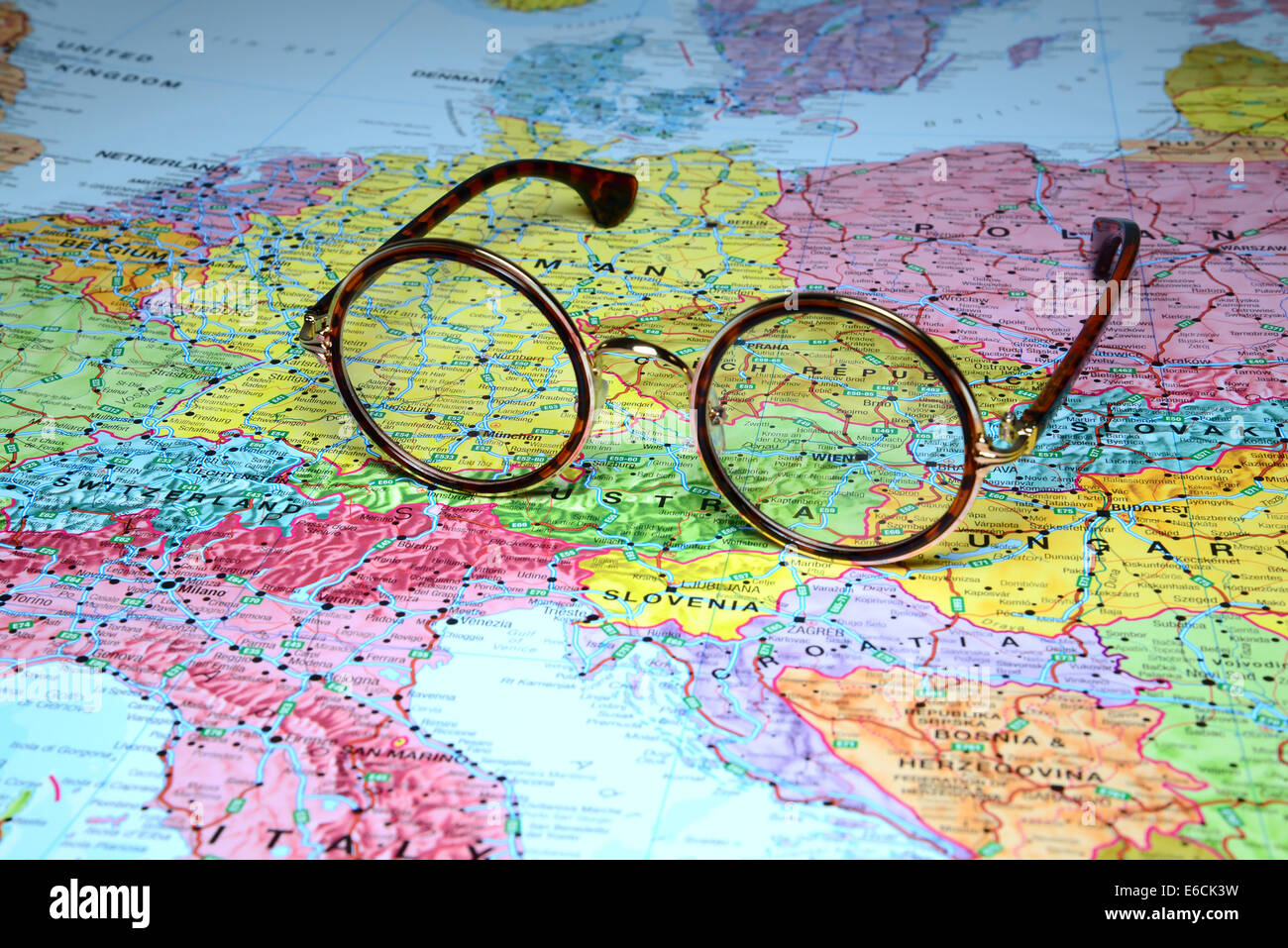 Vienna on a map hi-res stock photography and images - Alamy