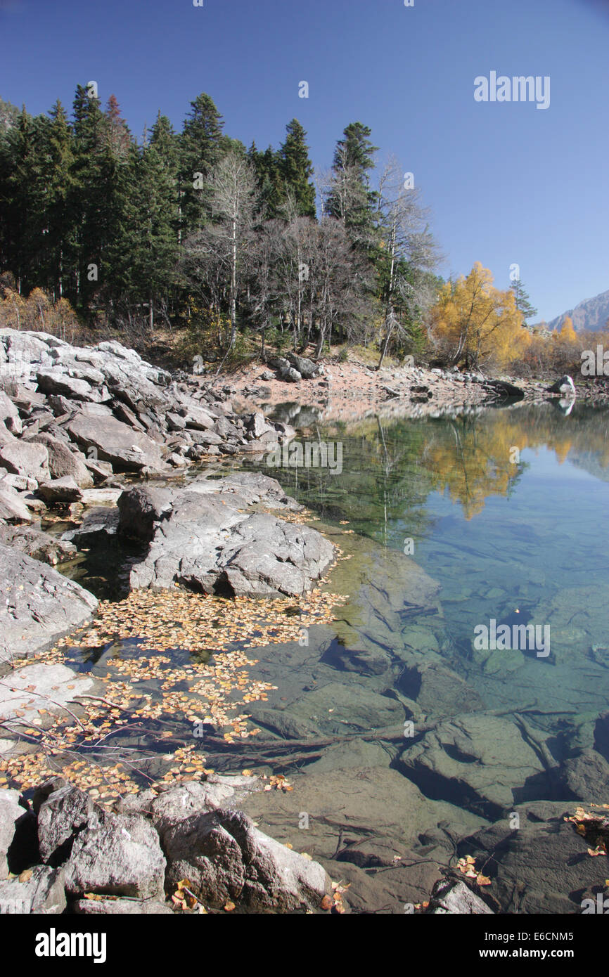 Pure mountain lake hi-res stock photography and images - Alamy