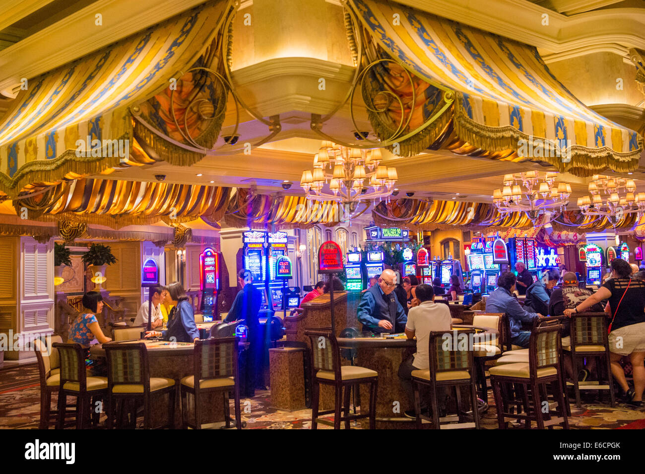Bellagio hotel casino interior hi-res stock photography and images - Alamy