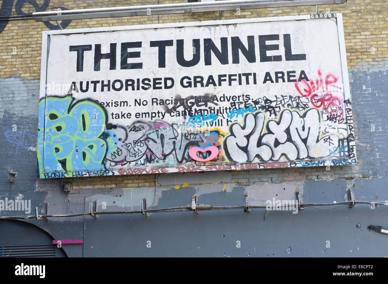 London authorised graffiti zone hi-res stock photography and images - Alamy