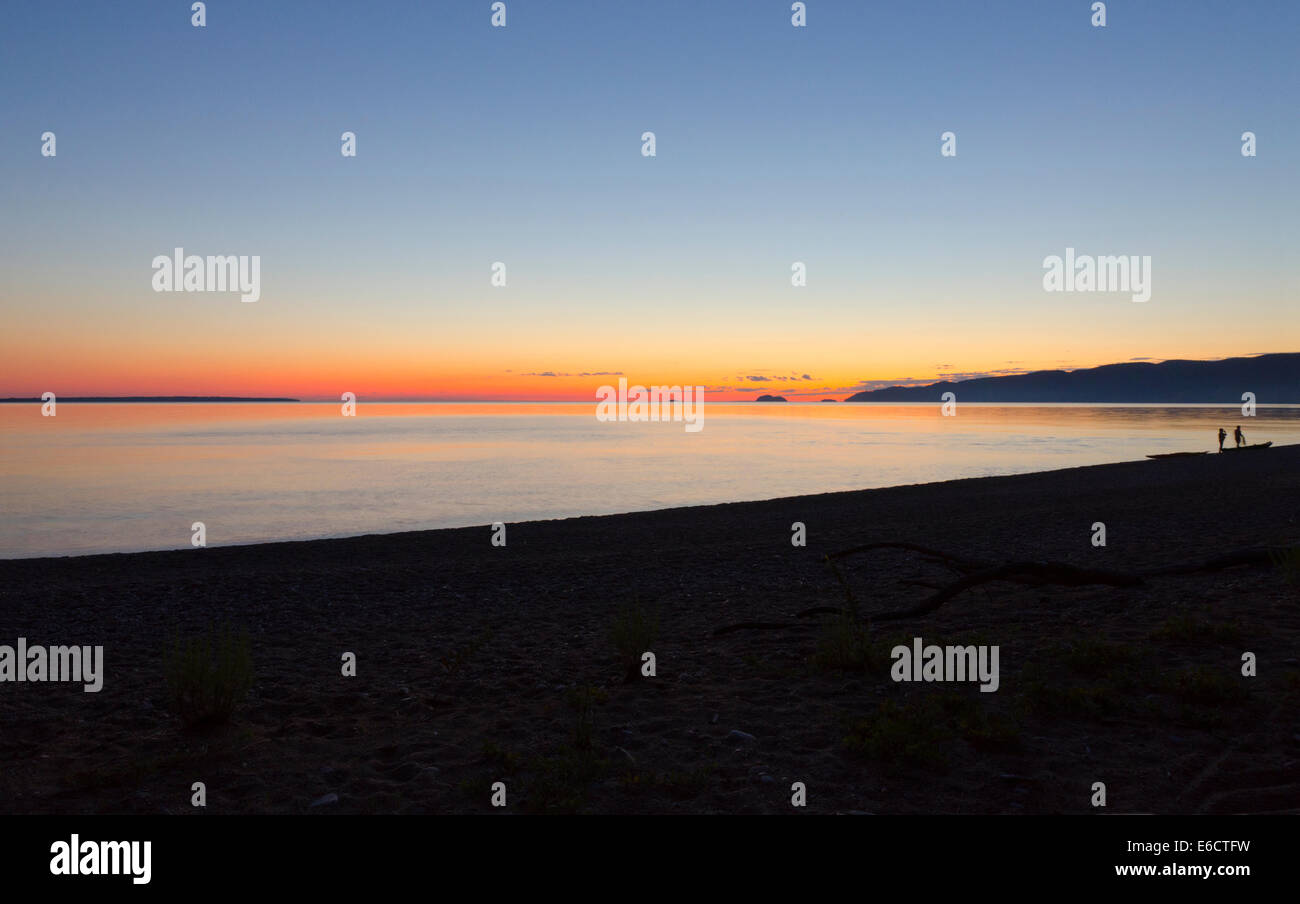 Sunset with canoe hi-res stock photography and images - Alamy