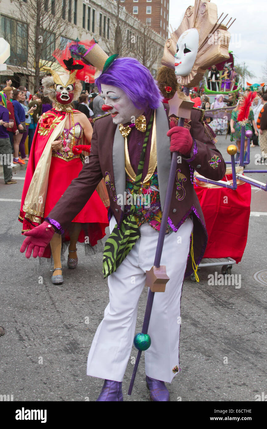 Clown mardi gras float hi-res stock photography and images - Alamy
