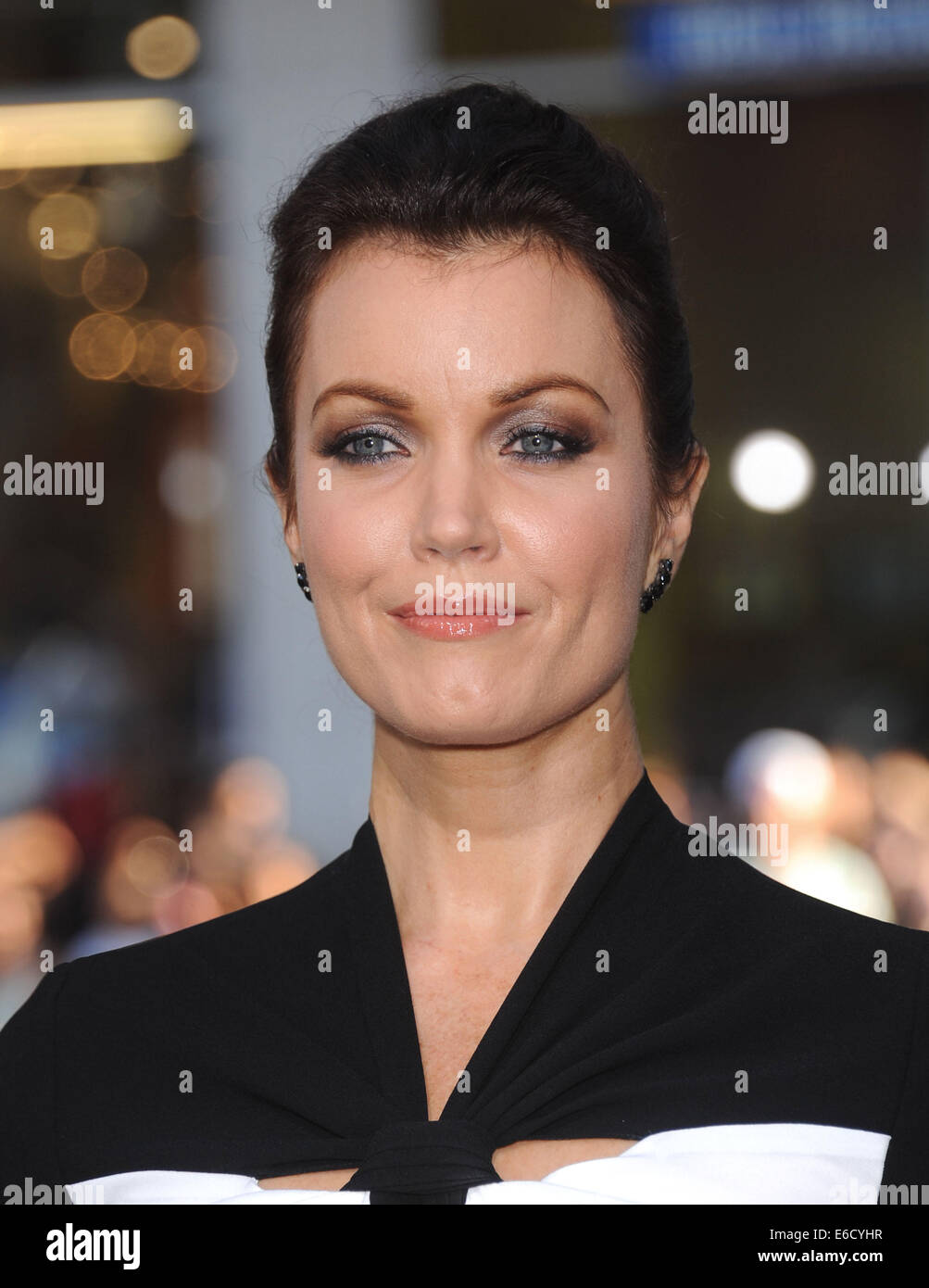 Hollywood, California, USA. 20th Aug, 2014. Bellamy Young arrives for ...