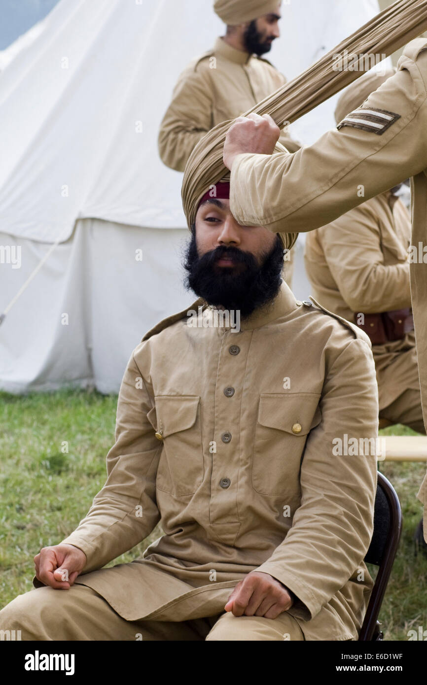 Indian army sikh regiment soldiers hi-res stock photography and images ...