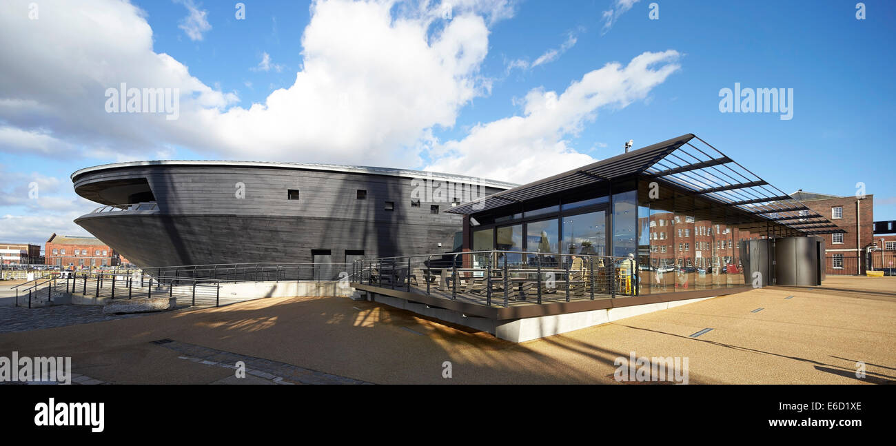 Worlds largest exhibition spaces hi-res stock photography and images ...