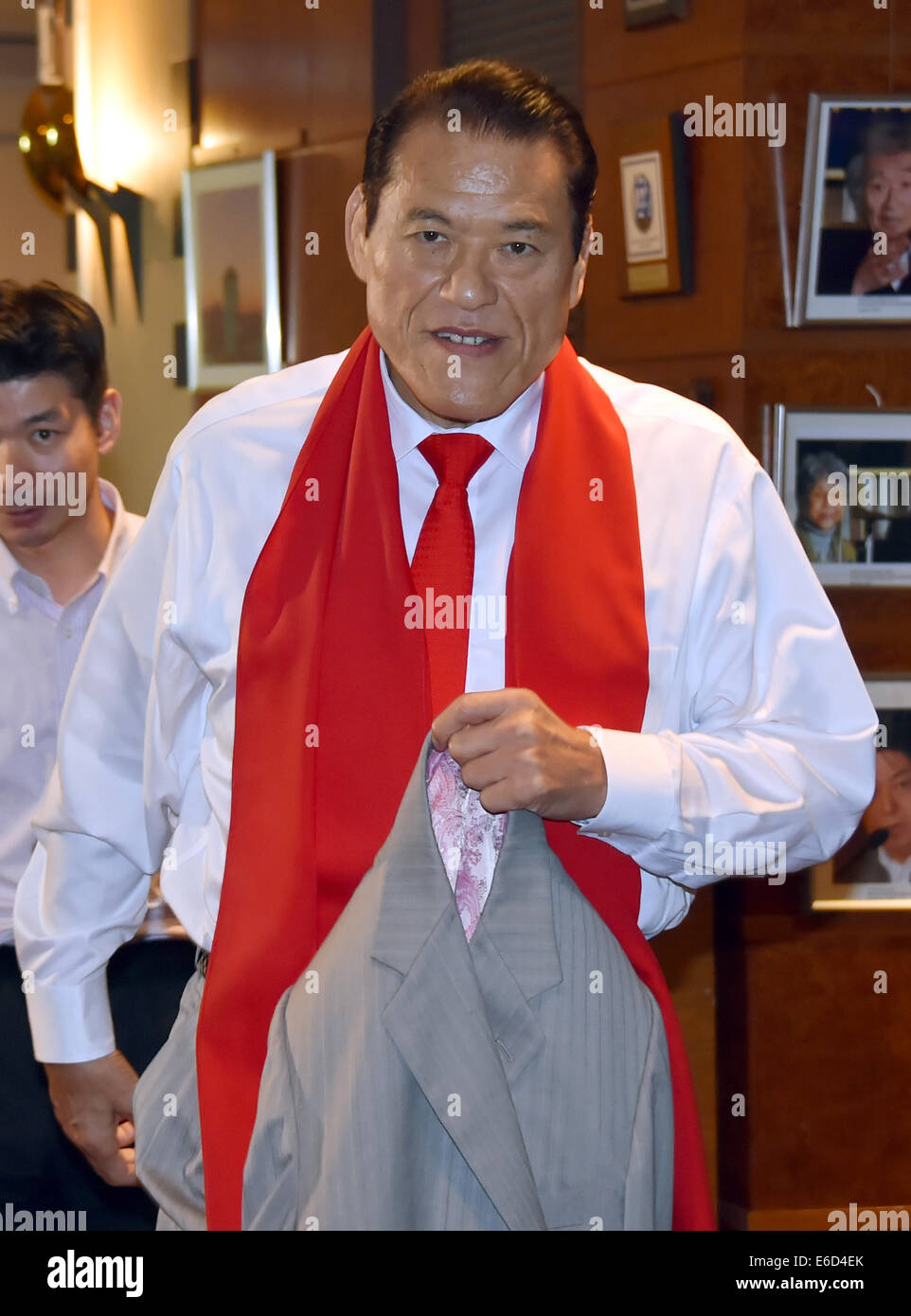 Inoki hi-res stock photography and images - Alamy