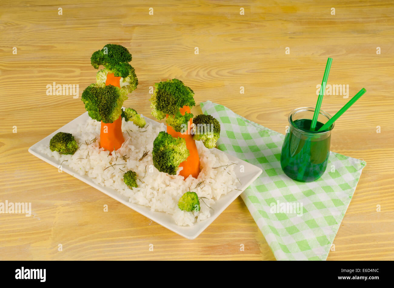 Healthy vegetables arranged as trees, creative kid food Stock Photo - Alamy