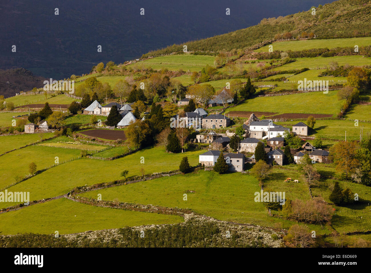 Galicia spain village hi-res stock photography and images - Alamy
