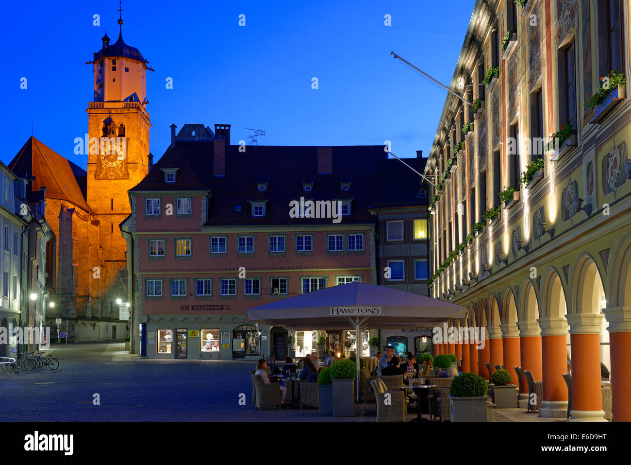 House memmingen architecture facade hi-res stock photography and images ...