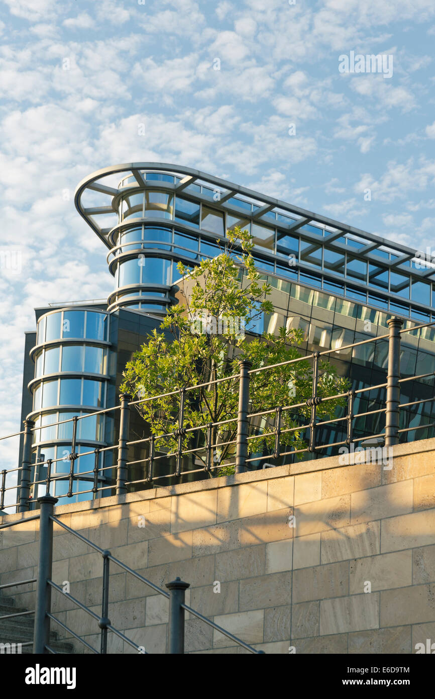 Bmw stiftung herbert quandt hi-res stock photography and images - Alamy