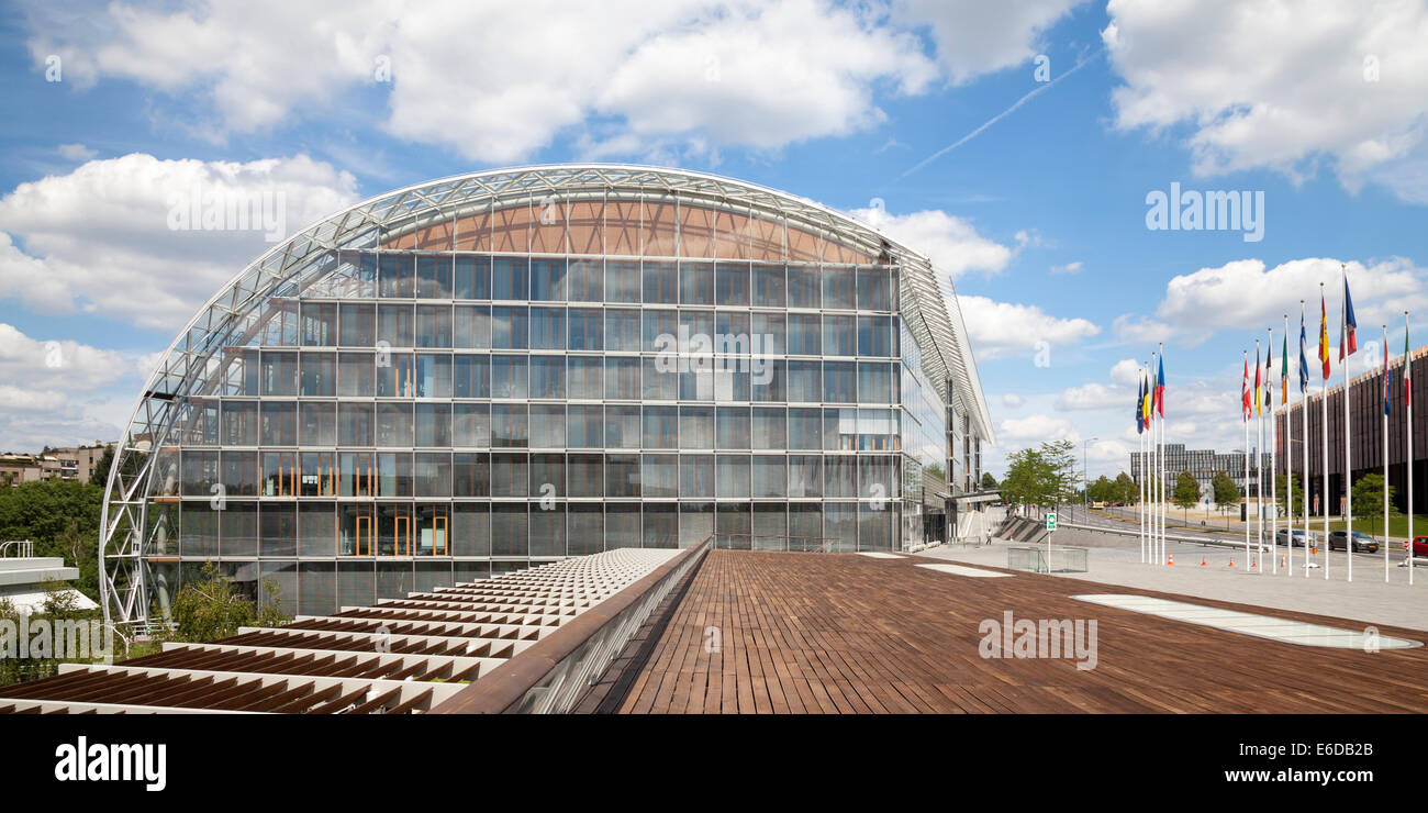 European investment bank hi-res stock photography and images - Alamy