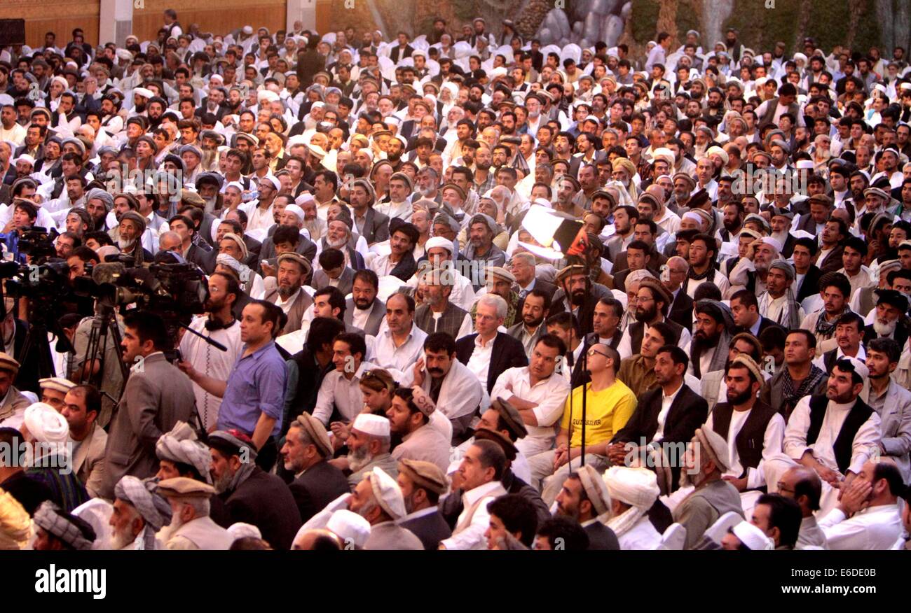 Kabul, Afghanistan. 21st Aug, 2014. Supporters of Afghan presidential ...