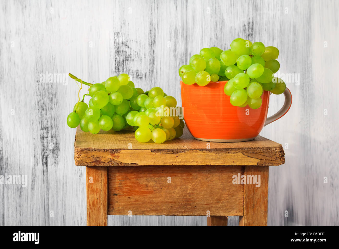 Grapes in a cup hi-res stock photography and images - Alamy