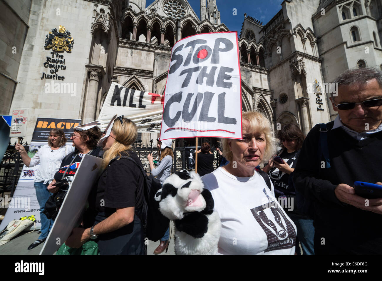 News royal wildlife hi-res stock photography and images - Alamy