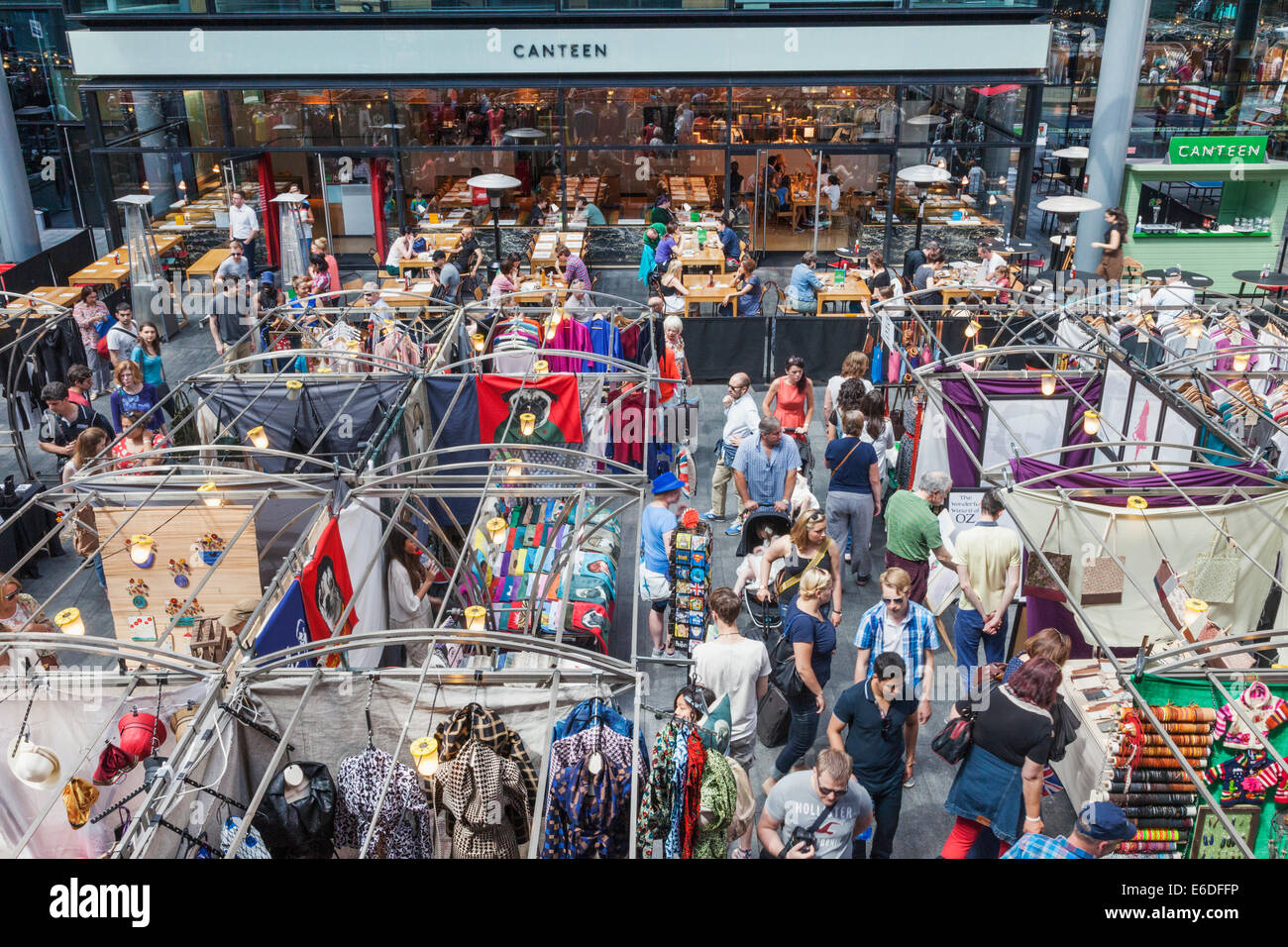 Interior spitafields hi-res stock photography and images - Alamy