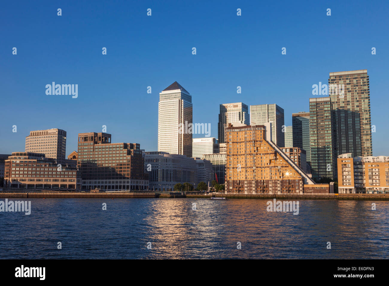 England, London, Docklands, Canary Wharf Skyline and River Thames Stock ...