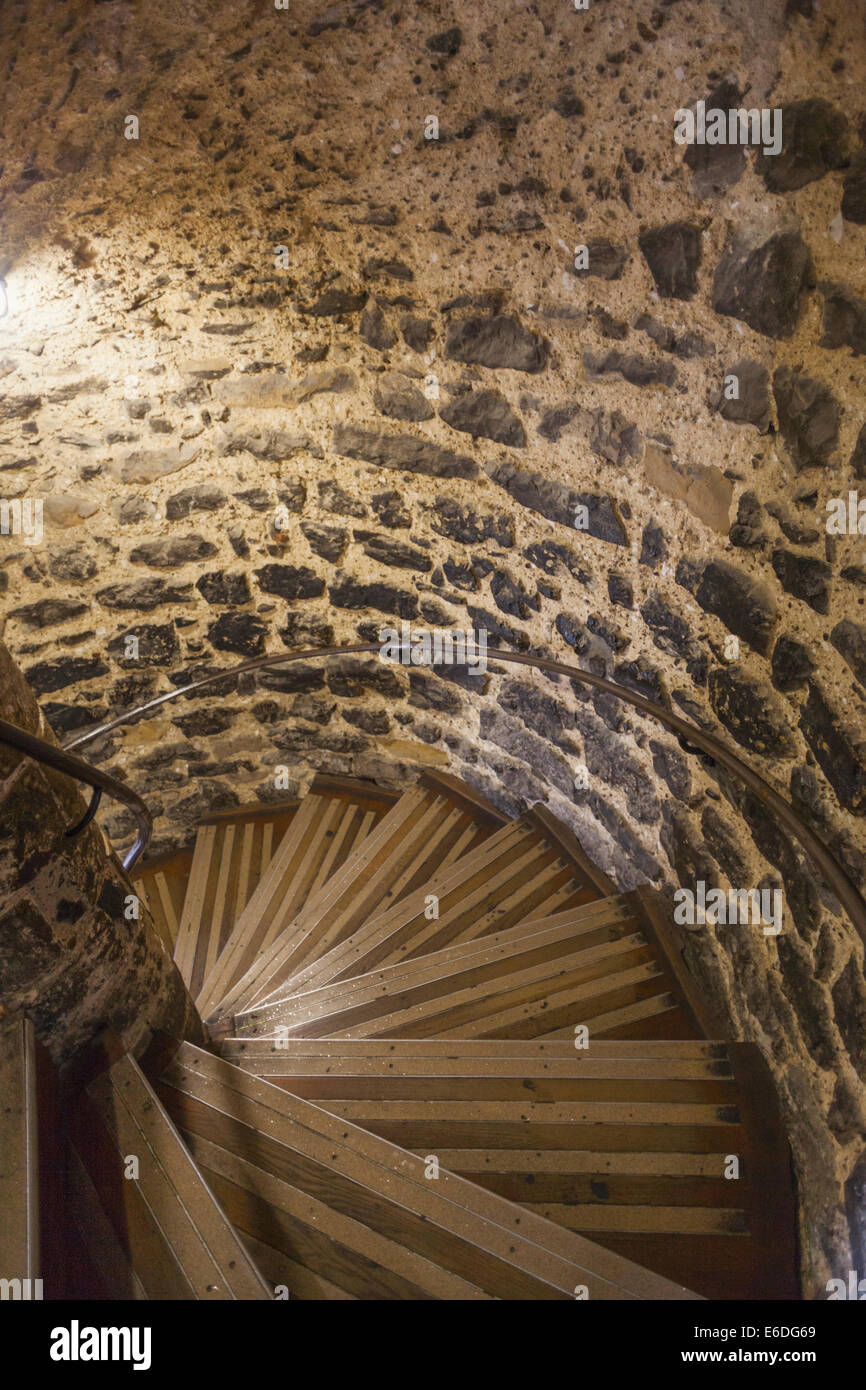 White tower stairs tower of london hi-res stock photography and images ...