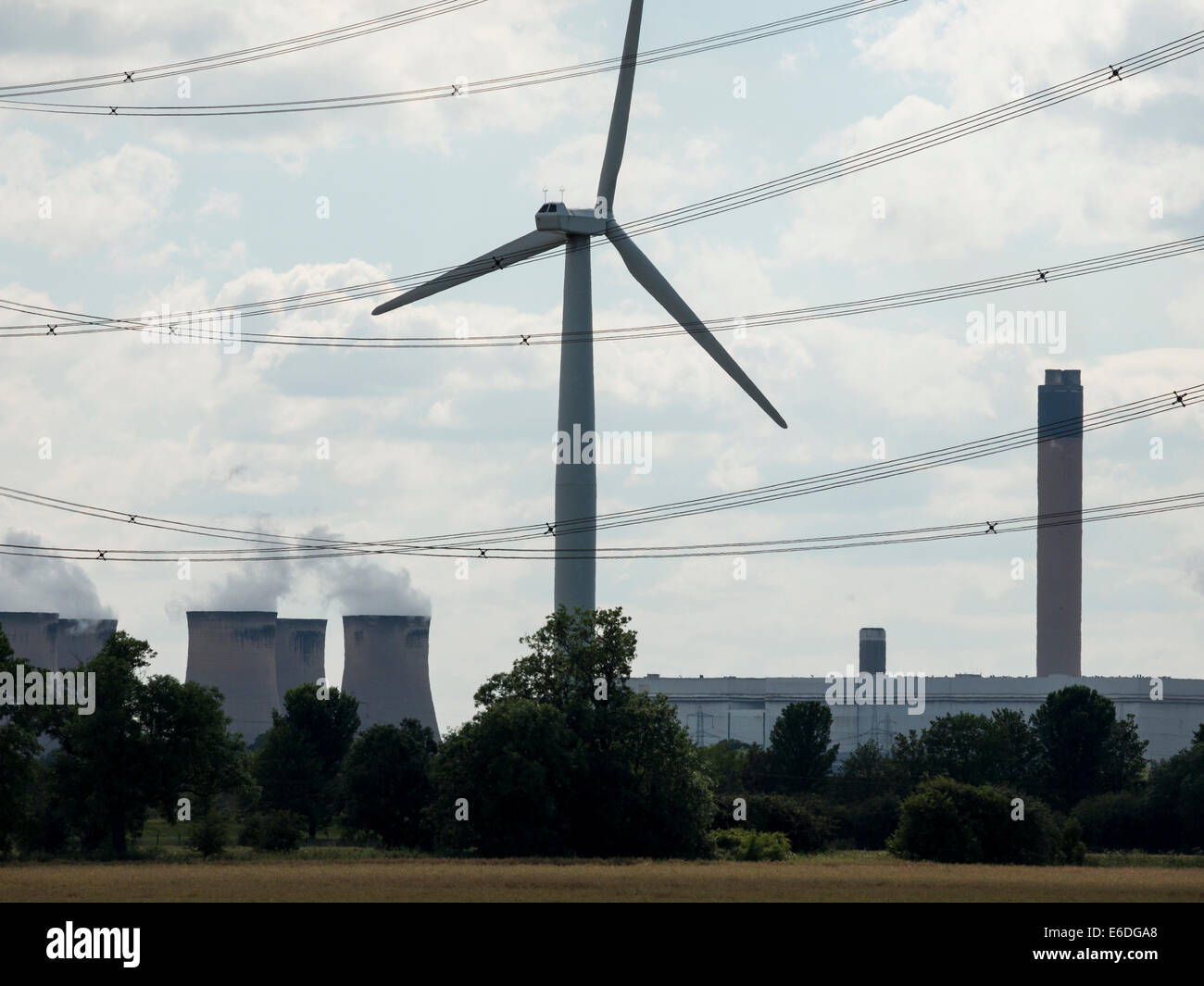 Wind powered electricity generating turbines near drax power station ...