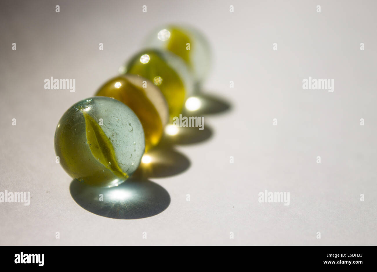 Old fashioned marbles hi-res stock photography and images - Alamy