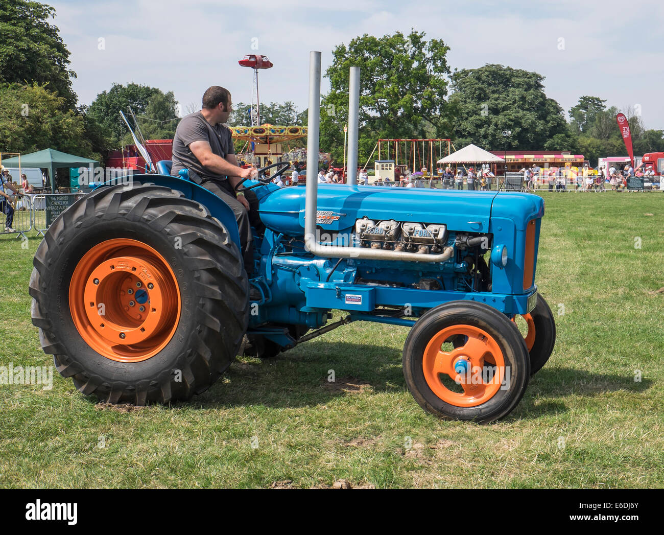 Veteran Fordson Power Major tractor in arena at Stow cum Quy show ...