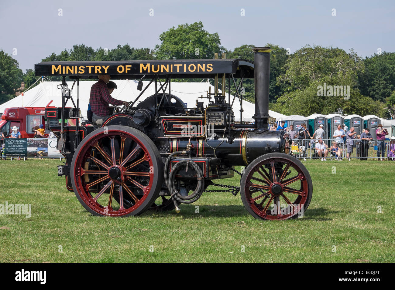 Vintage 1918 Garrett 4CD Steam traction engine at Stow cum Quy ...