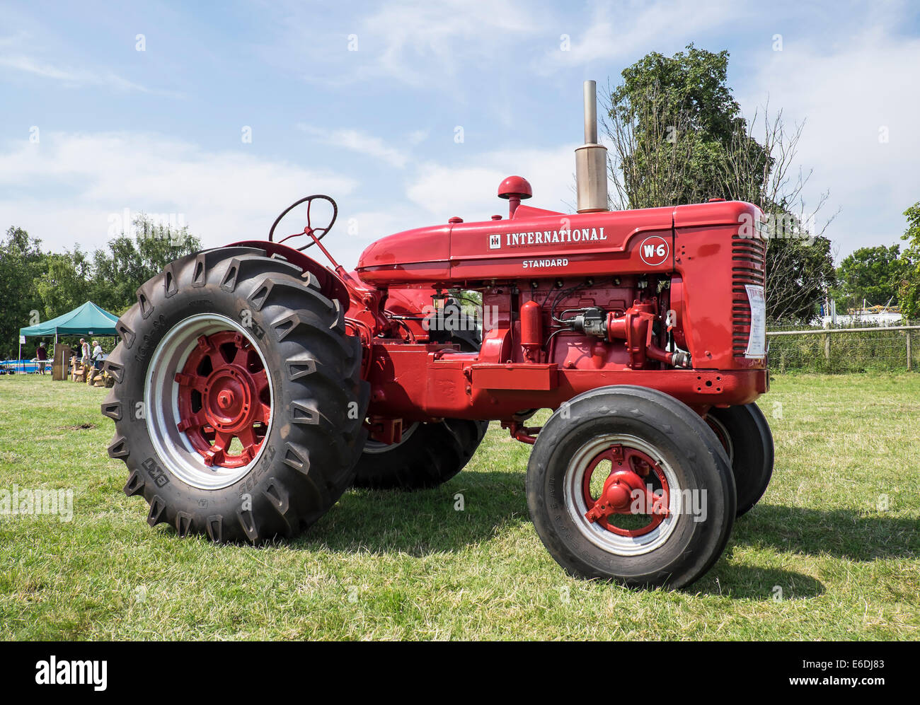Veteran 1941 International Harvester Standard W6 tractor at Stow cum ...