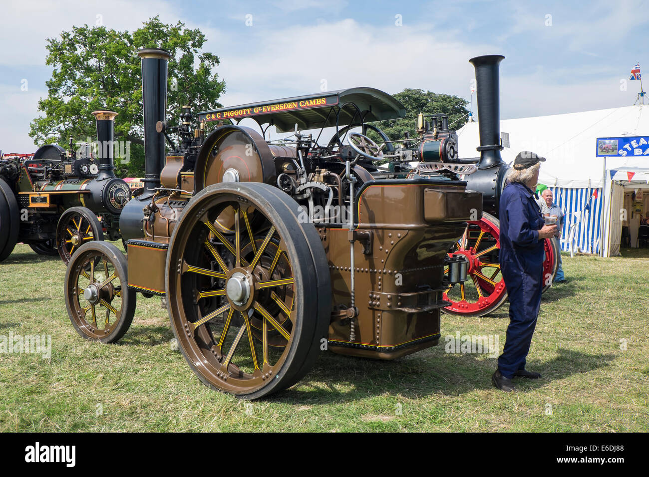 Veteran John Fowler 5 ton steam traction engine brown livery at Stow ...