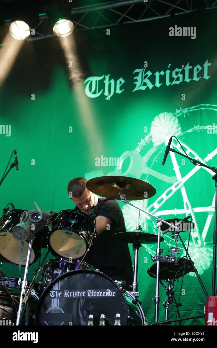 Drummer playing drums during a concert Stock Photo - Alamy